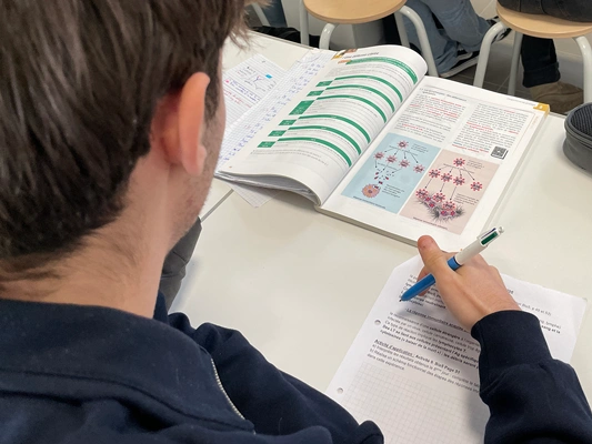 Découvrez la nouvelle aile scientifique de l’APMW : un espace dédié à l ...